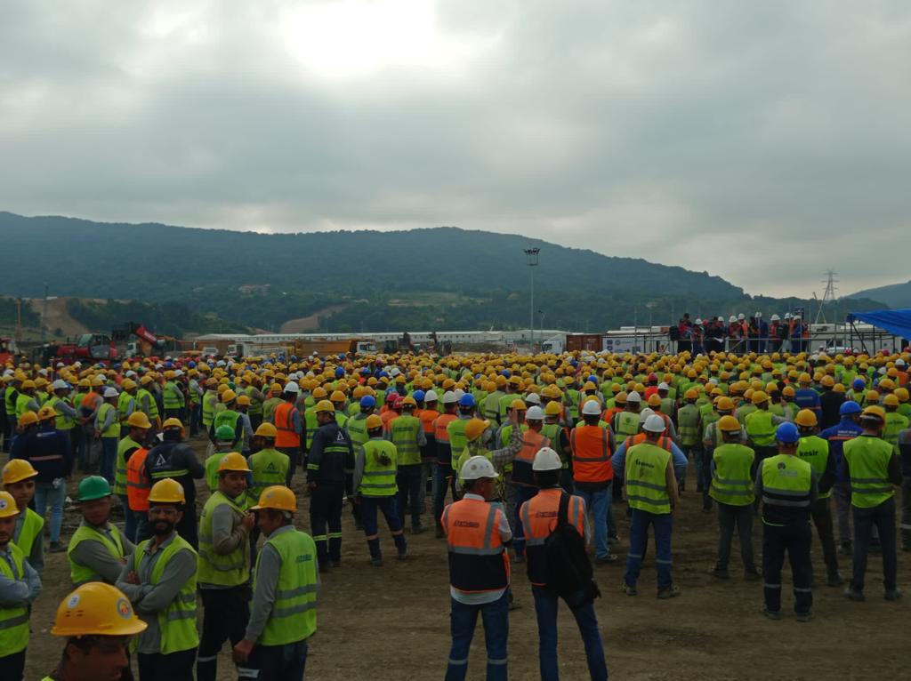 Çaycuma İlçesinde Bulunan Rönesans Endüstri Tesislerinde Çaycuma İlçesinde Bulunan Rönesans Endüstri Tesislerinde